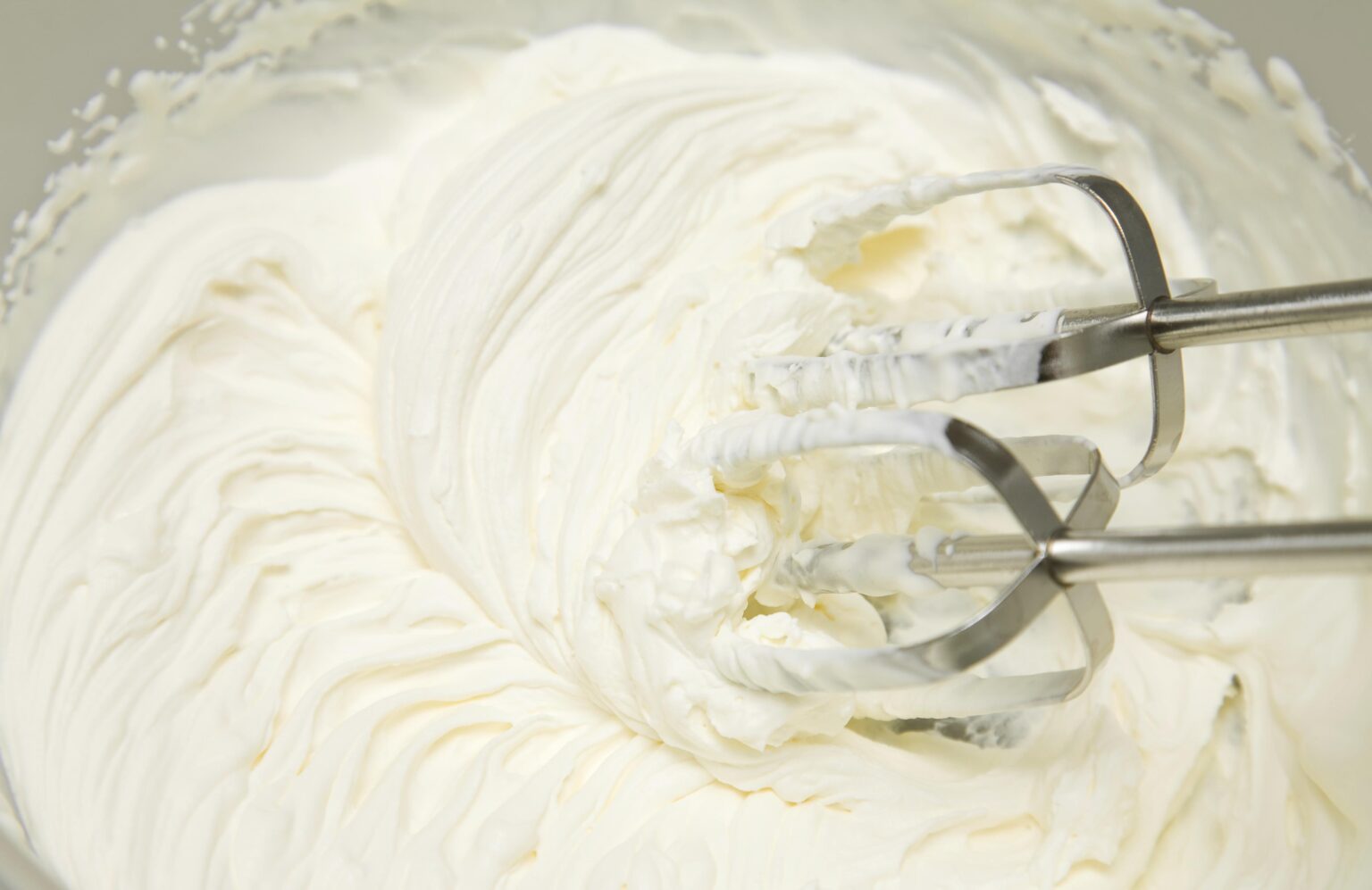 Cómo lograr que la crema chantilly quede firme para decorar